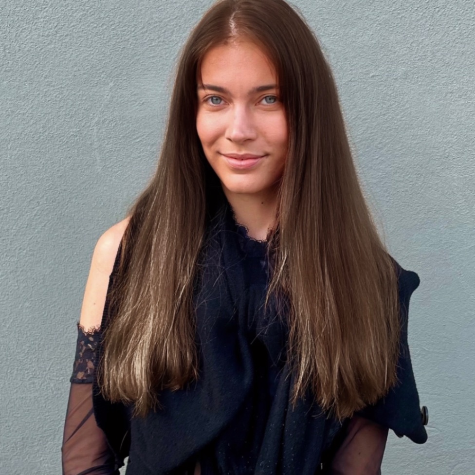 Linda Roth-Spielmann - Mentorin & Speakerin on Aura